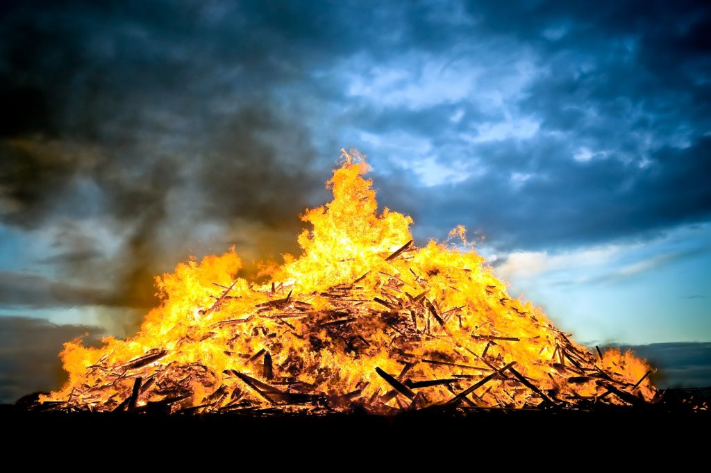 Bonfire Night Safety | 3B Training